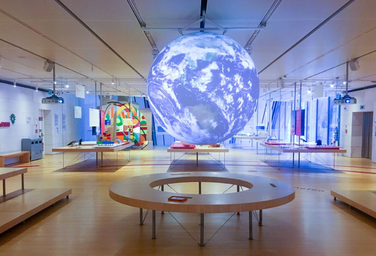 Worldwide Planetariums Database